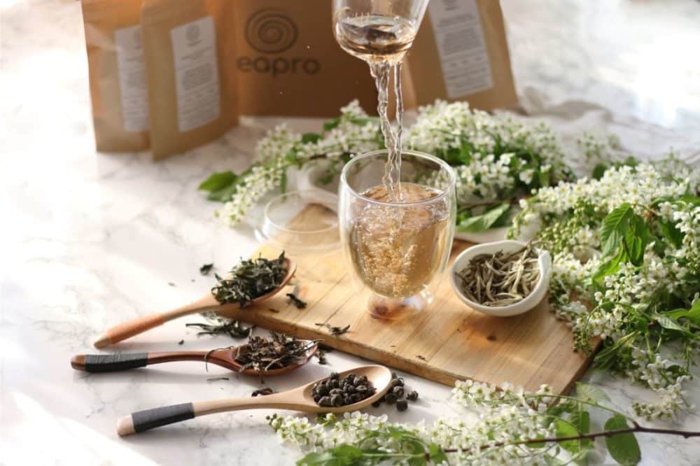 “White Gold” White Tea Gift Box | Teapro