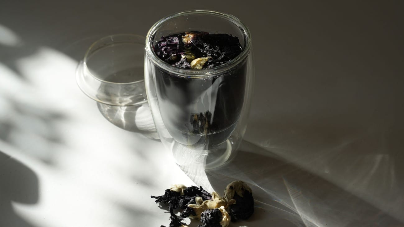 Black Mallow Flower: A Complete Overview Handbook