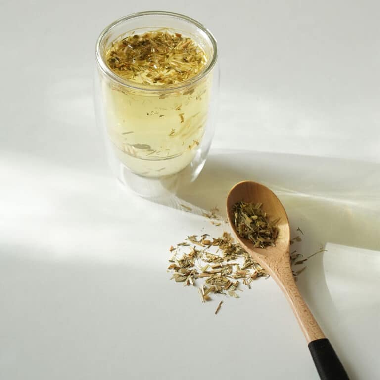 Oat Straw Tea – Supports Relaxation, Focus & Overall Health